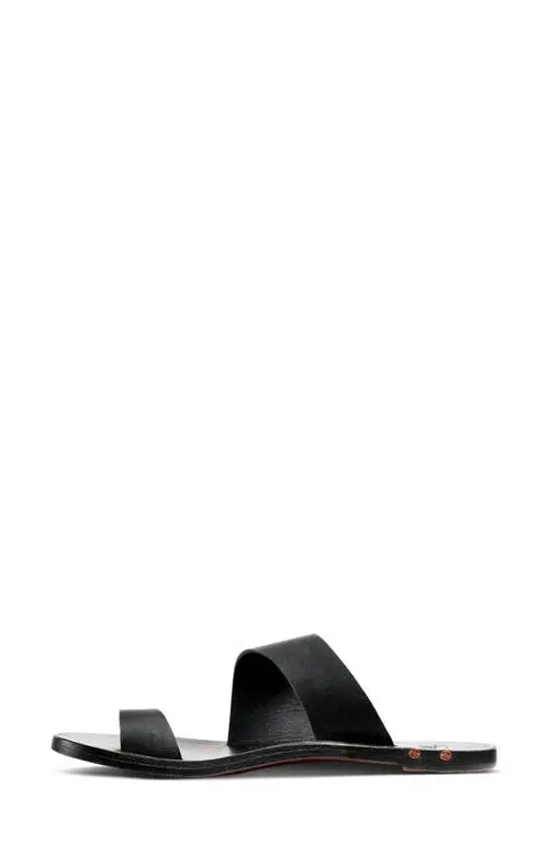 Beek Finch Sandal - Black