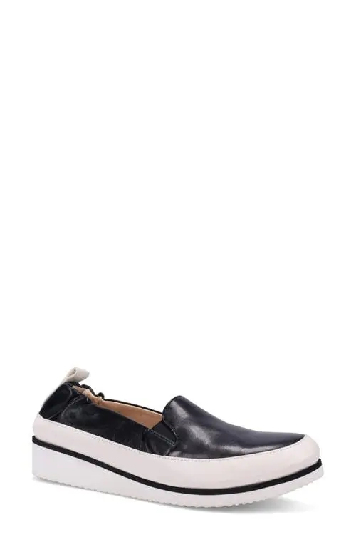 Ron White Nell Slip-on Sneaker