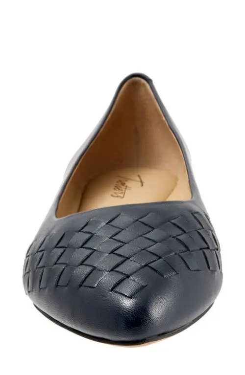 Trotters Estee Woven Flats - Navy Leather