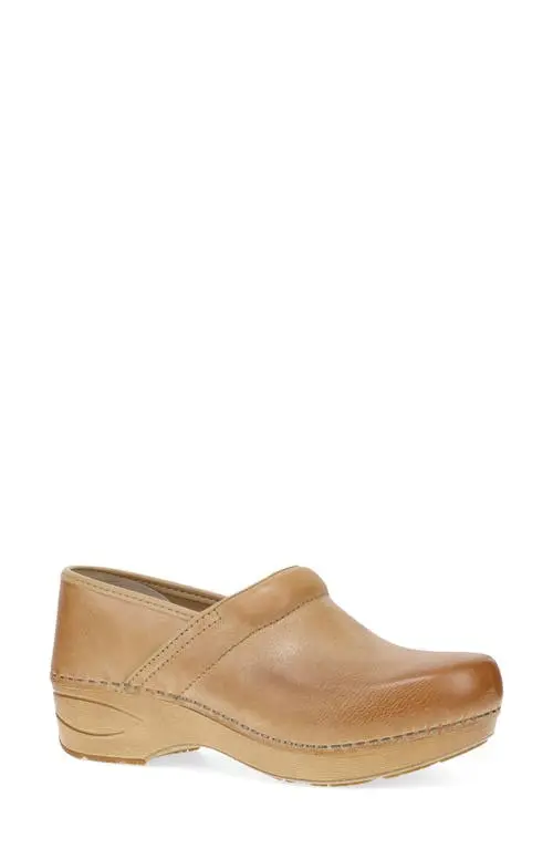 Dansko Pro Xp 2.0 Clog - Honey Distressed
