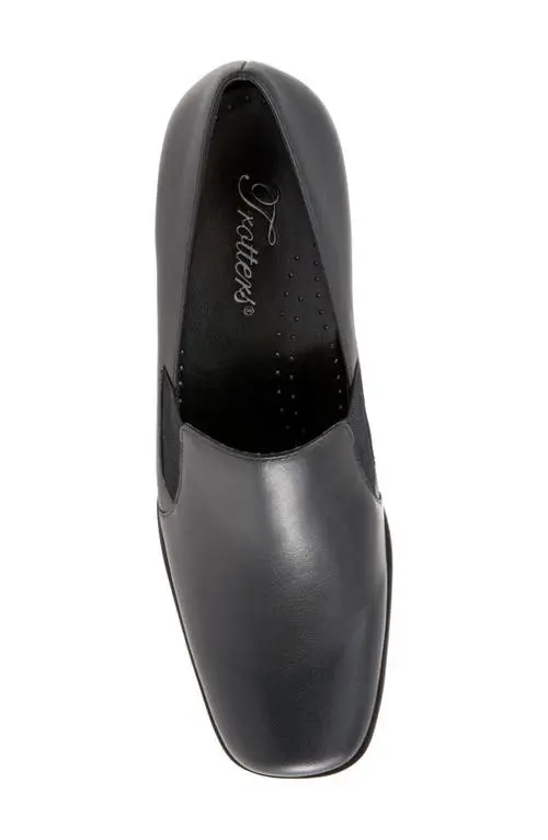 Trotters Ash' Slip-on Loafer - Black