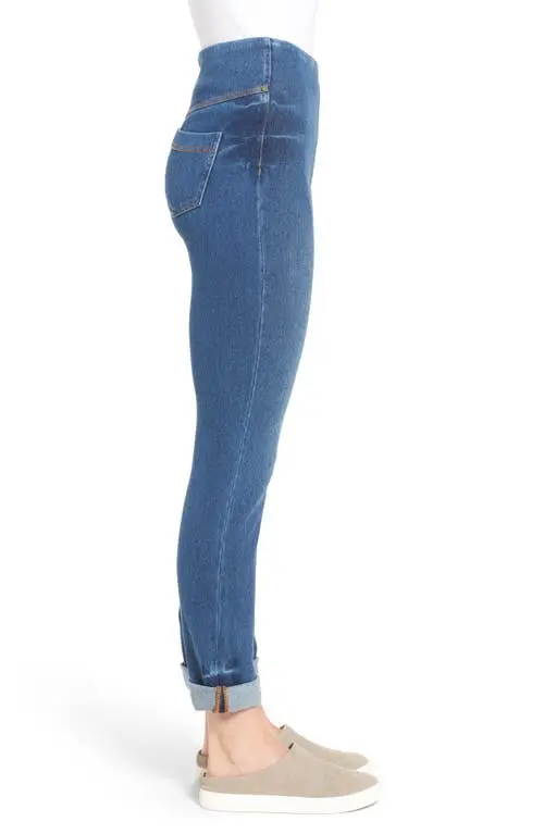 Lyssé Boyfriend High-rise Denim Jeans - Mid Wash