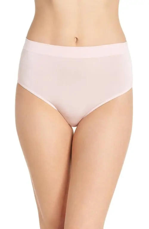 Wacoal B-smooth® Briefs - Chalk Pink