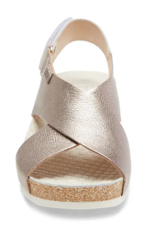 Pikolinos Mahon Platform Sandal - Stone Leather
