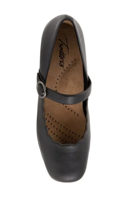 Trotters Sugar Mary Jane Flat - Black