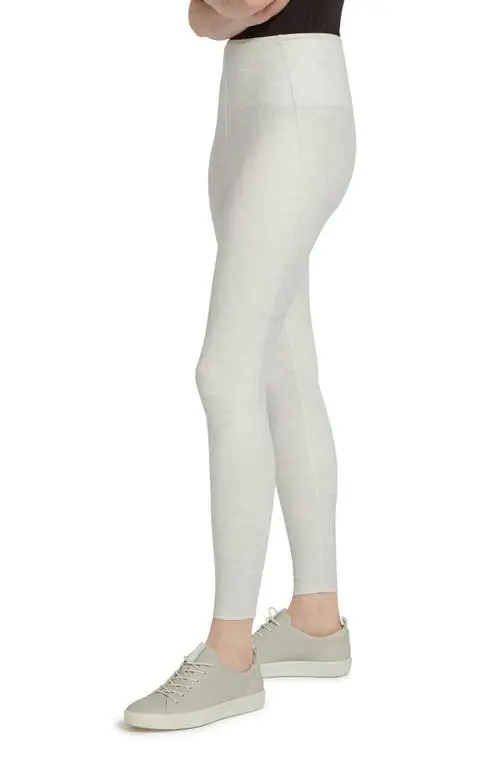 Lyssé Textured Faux Leather Leggings