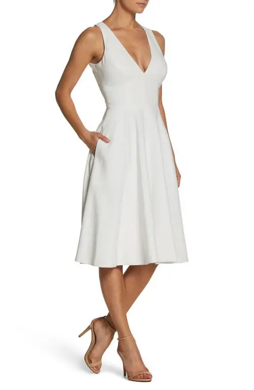 Dress The Population Catalina Fit & Flare Cocktail Dress - Offwt
