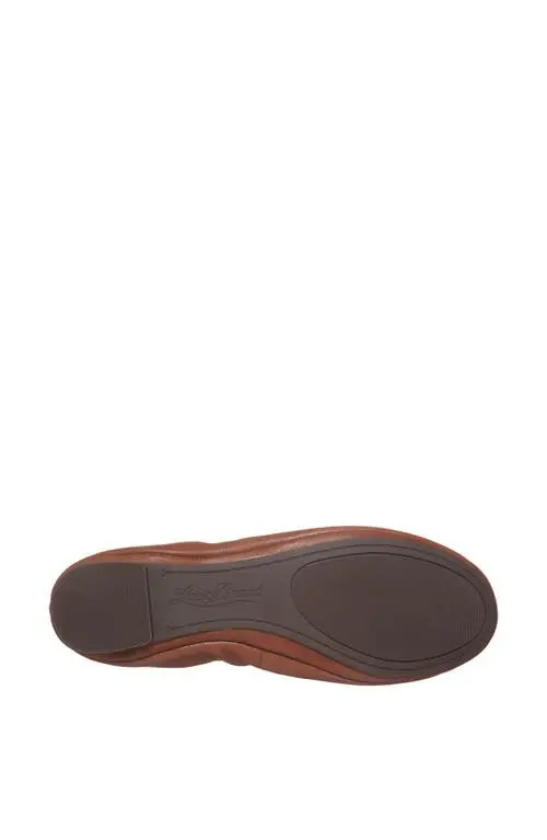 Lucky Brand Emmie" Flat - Bourbon