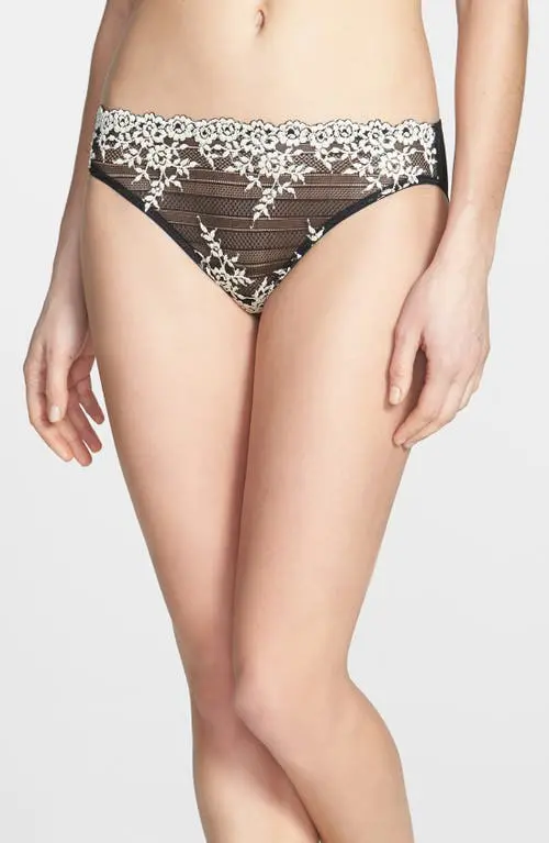 Wacoal Embrace Lace® Bikini - Black