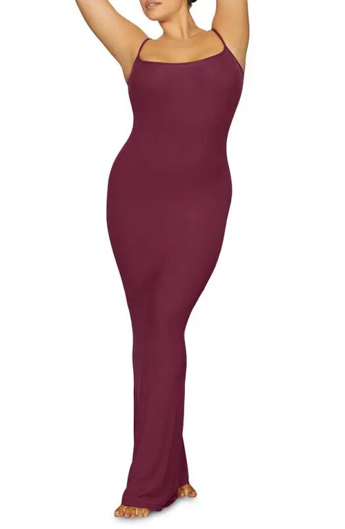 SKIMS Soft Lounge Long Slipdress - Wine