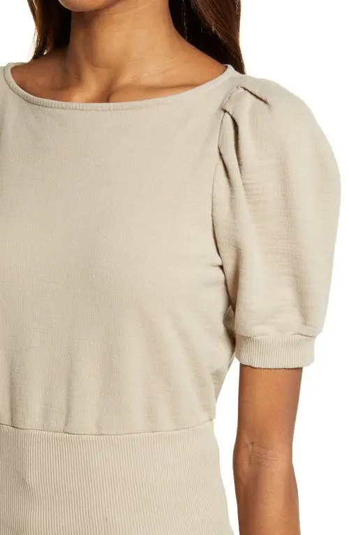 Ag Walker Puff Sleeve Top