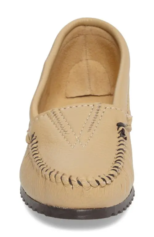 Minnetonka Deerskin Leather Loafer - Champagne