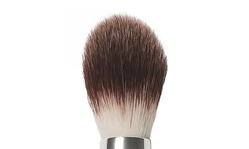 ILIA Blending Brush