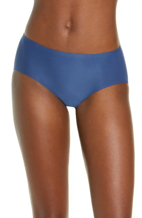 Chantelle Soft Stretch Seamless Hipster Panties - Ceramic Blue-93