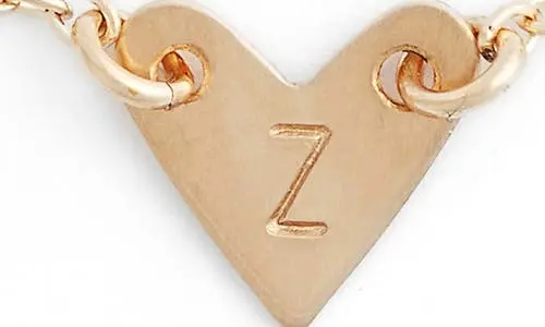 NASHELLE Initial Heart Bracelet - Gold
