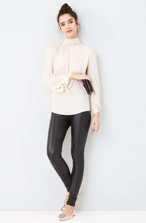 Lyssé High Waist Faux Leather Leggings