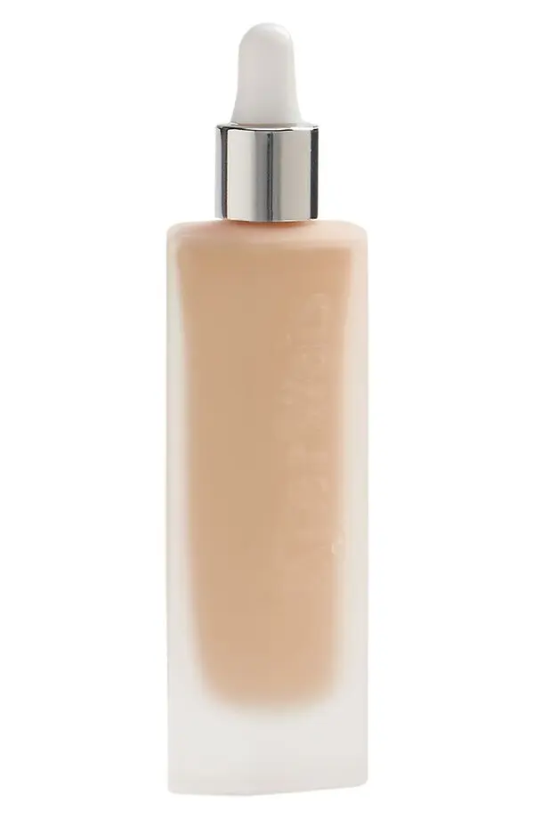 KJAER WEIS Invisible Touch Foundation