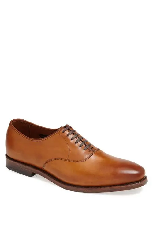 Allen Edmonds Carlyle Plain-toe Oxford - Walnut