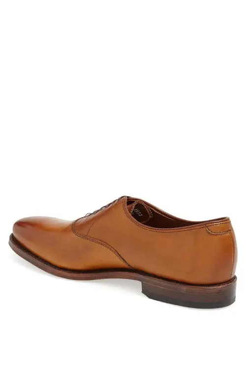 Allen Edmonds Carlyle Plain-toe Oxford - Walnut