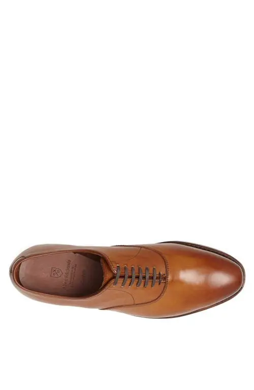 Allen Edmonds Carlyle Plain-toe Oxford - Walnut