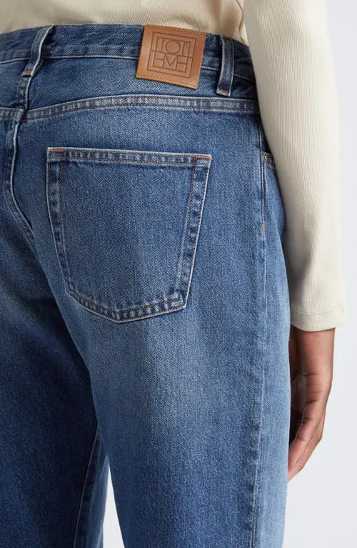 TOTEME Twisted Seam Crop Jeans - Washed Blue
