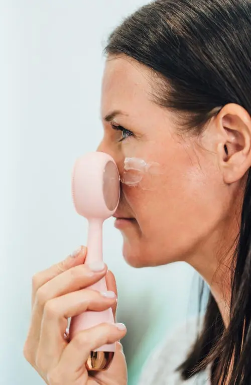 Pmd Pro Clean Facial Cleansing Device - Rose Quartz