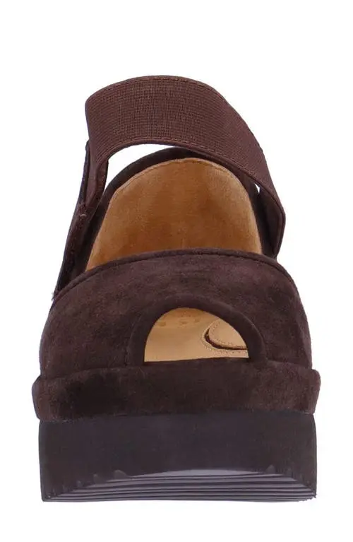 L'AMOUR DES PIEDS Amadour Platform Sandal - Chocolate