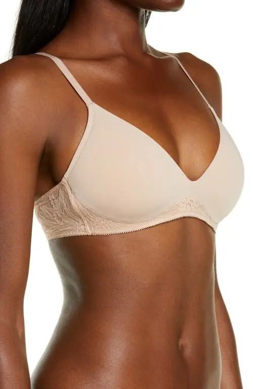 ON GOSSAMER Sleek & Lace Wireless Lift Bra - Champagne