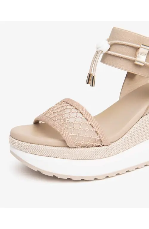 NEROGIARDINI Bungee Platform Wedge Sandal - Blush/gold