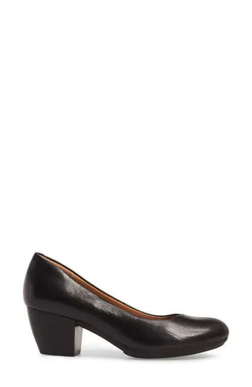 COMFORTIVA Amora Pump - Black Leather