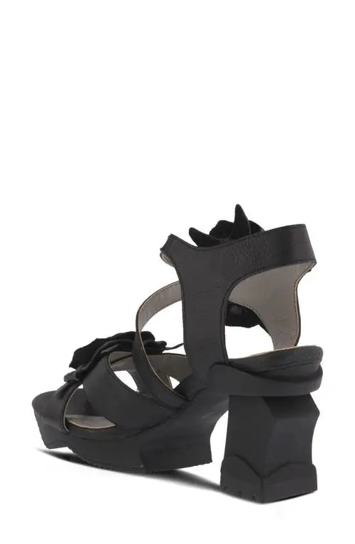 SPRING STEP SHOES Shelly Sandal - Black Leather