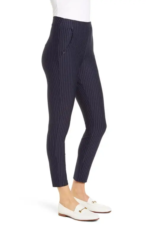 Hue Pinstripe Ponte Skimmer Leggings