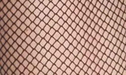 Oroblu Tricot Fishnet Tights - Black
