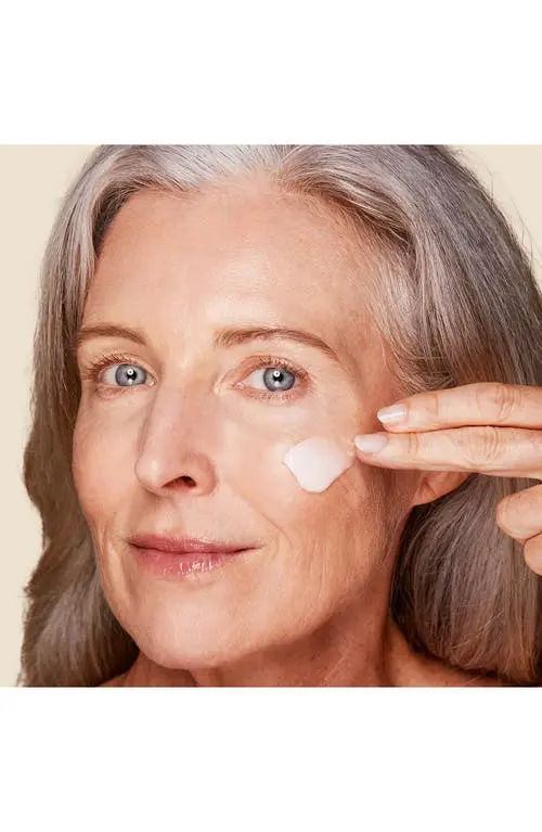 Clarins Nutri-lumière Anti-aging & Nourishing Day Moisturizer - No Color