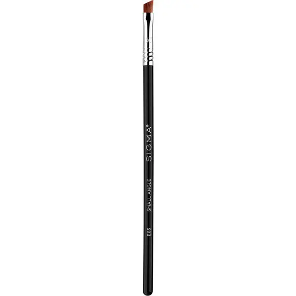 SIGMA BEAUTY E65 Small Angle Brush