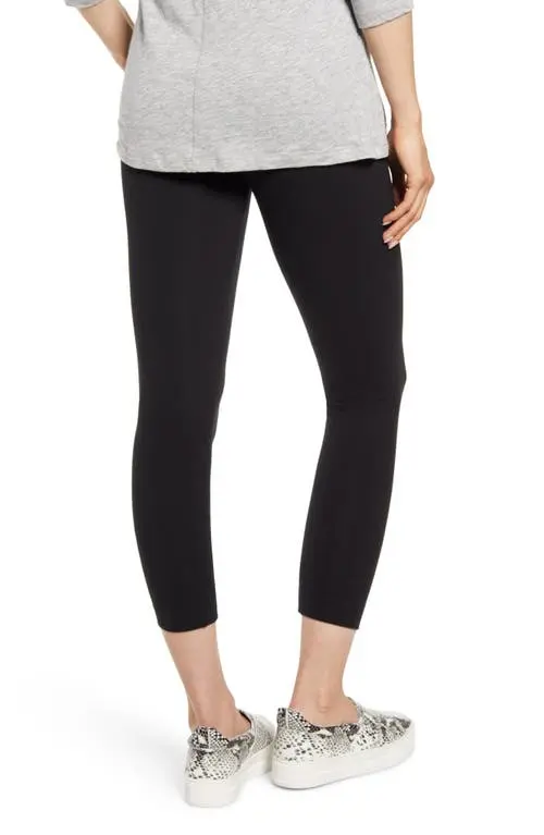 Lyssé Ntials Flattering Crop Leggings