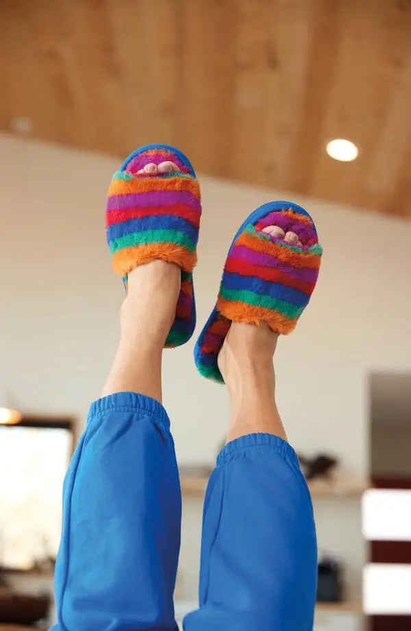 Minnetonka Faux Fur Slide Slipper - Jewel Stripe