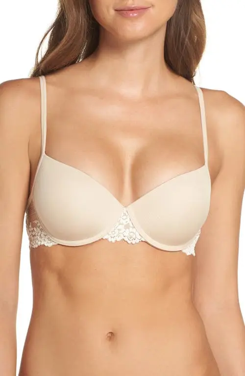 Wacoal Embrace Lace® Push-up Bra - Natural Nude