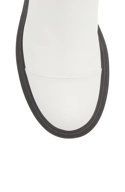 STUART WEITZMAN Norah Chelsea Boot - White.