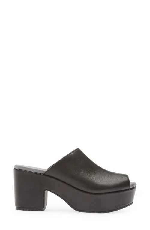 CHOCOLAT BLU Platform Slide Sandal - Black Leather
