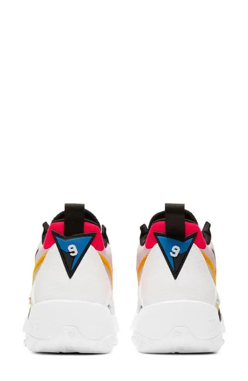 JORDAN Zoom '92 Sneaker