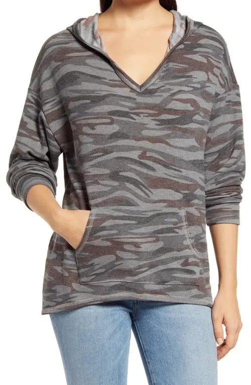 Loveappella Camouflage V-neck Hoodie