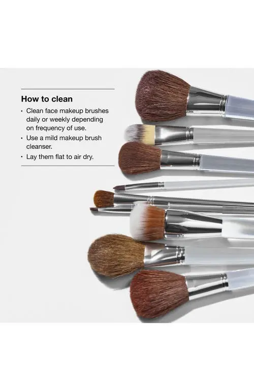 CLINIQUE Bronzer Brush For Blending & Highlighting - No Color
