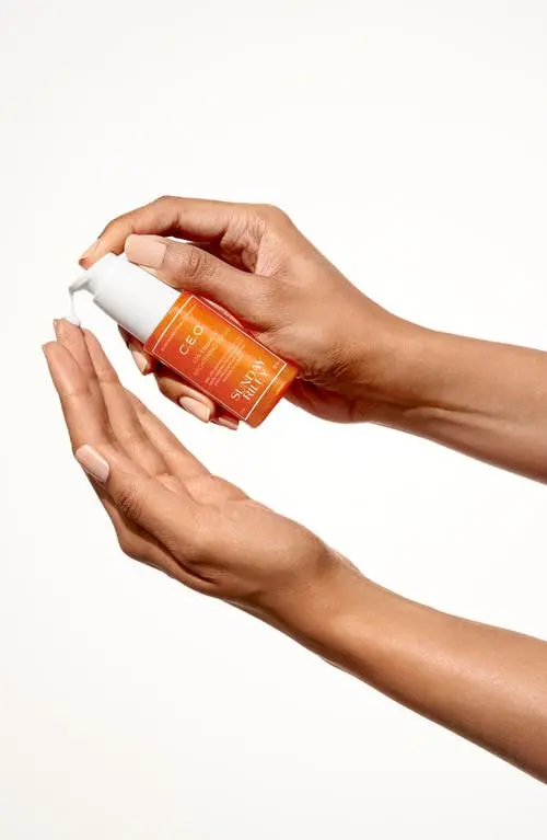Sunday Riley C.e.o. 15% Vitamin C Brightening Serum - No Color