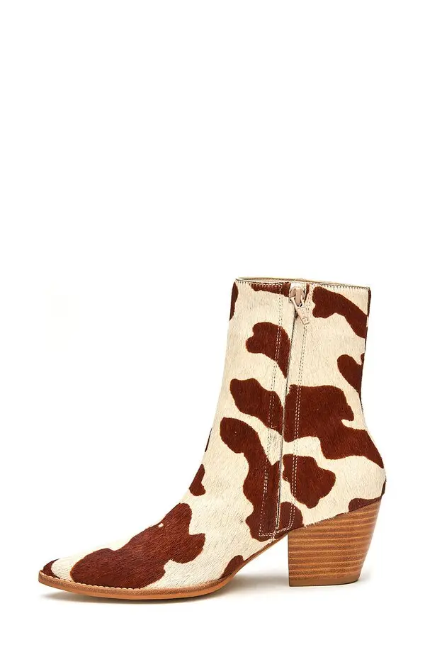 Matisse Caty Western Pointed Toe Bootie - Brown/ White Calf Hair