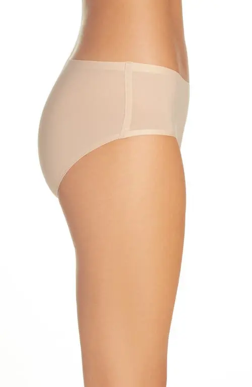 Chantelle Soft Stretch 3-pack Seamless Hipster Briefs - Nude