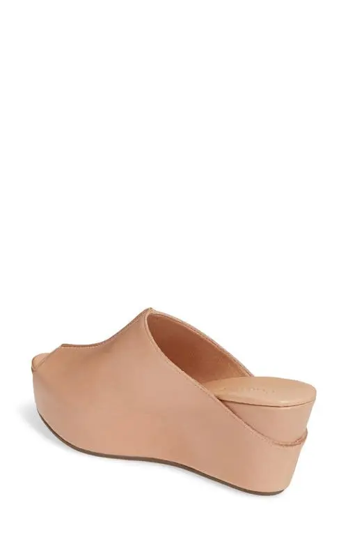 CHOCOLAT BLU Wynn Peep Toe Mule - Nude Leather