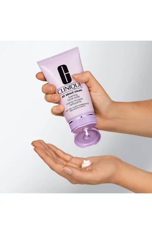 CLINIQUE All About Clean Foaming Facial Cleanser With Hyaluronic Acid - No Color