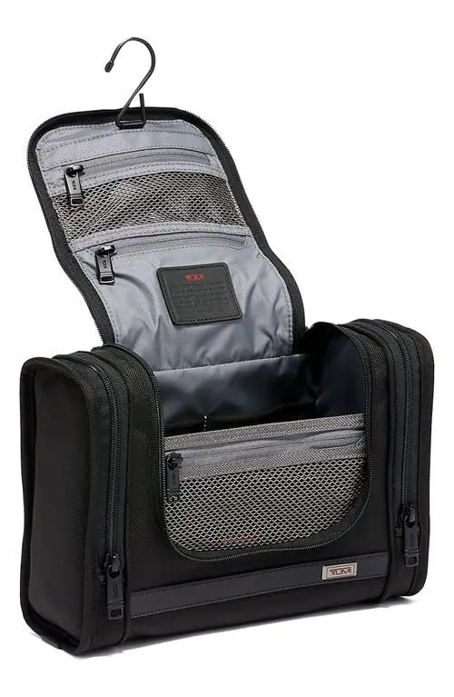Tumi Alpha 3 Hanging Travel Kit