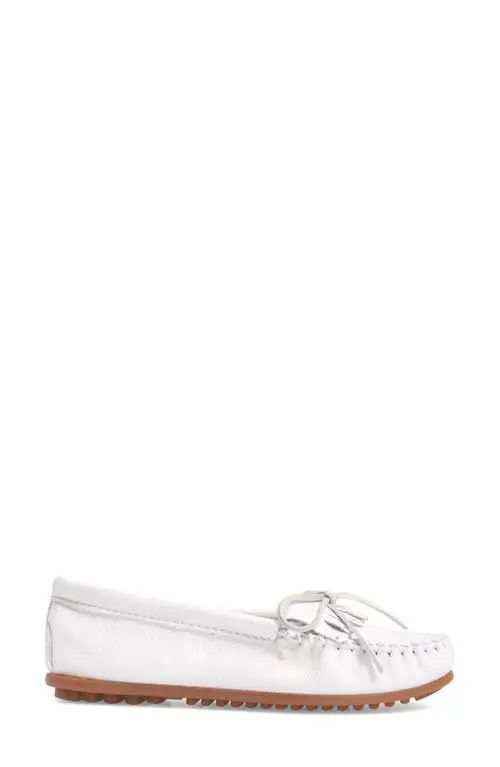 Minnetonka Kilty Moccasin Loafer - White Leather